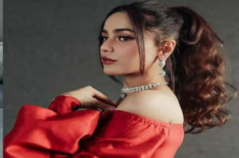 27-year-old singer’s aima baig obscene chat with ex-boyfriend
