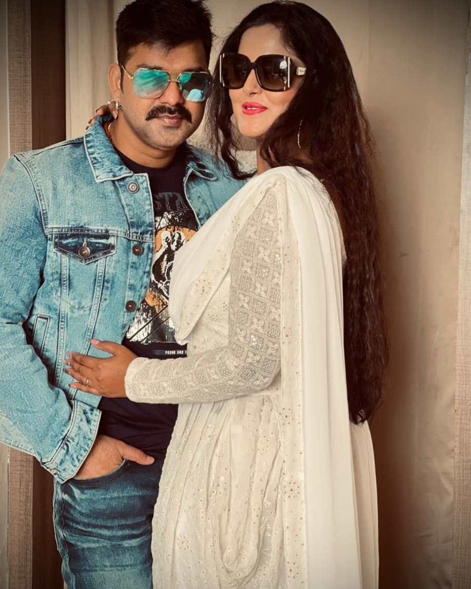 उनका गाना 'लॉली पॉप लागेलू' और ' आरा जिला उखाड़ देला किला' अब भी लोगों ...