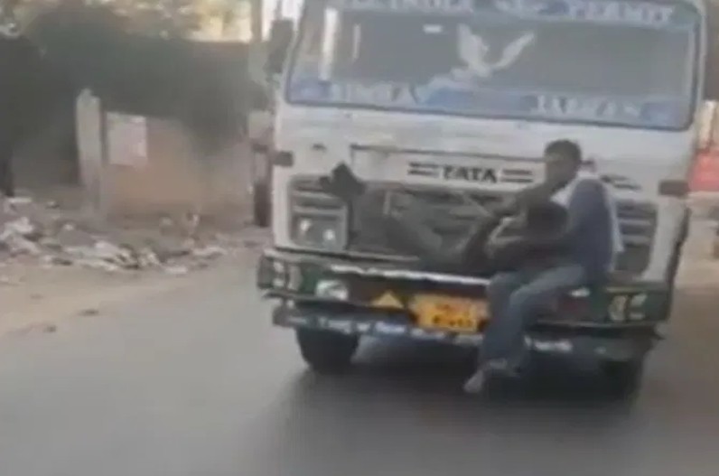 Edited By: Nikhil Sen , December 12, 2022 / 08:46 PM IST