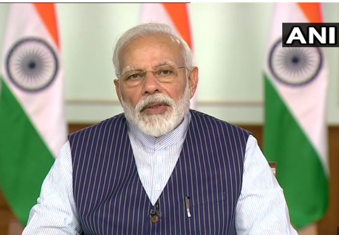 पीएम मोदी ने देशवासियों को होली पर्व की दी शुभकामनाएं, कहा आप सभी के ...