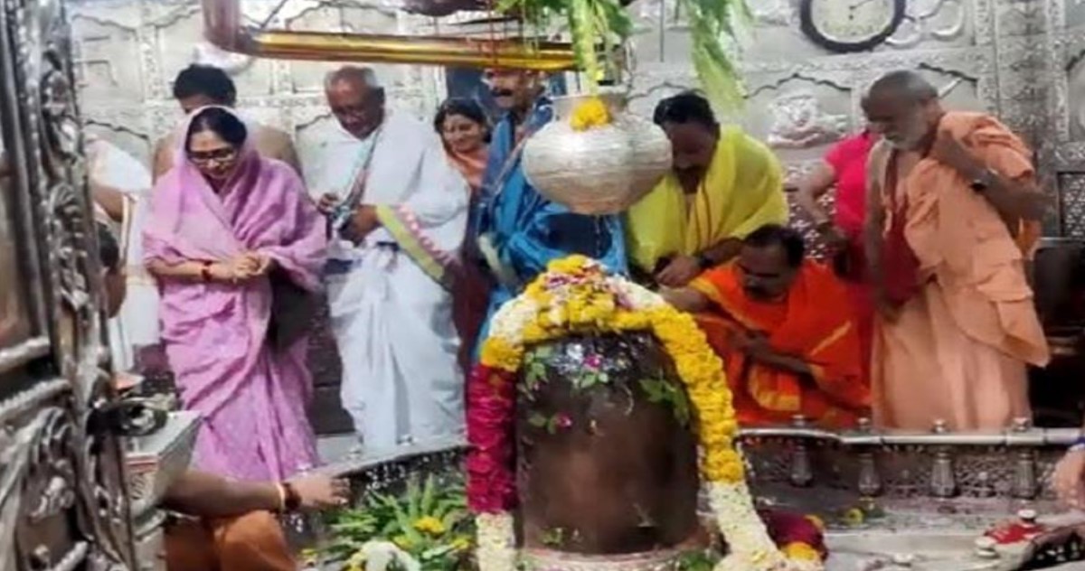 Edited By : Deepak Dilliwar Modified Date: April 22, 2023 / 12:14 PM ...