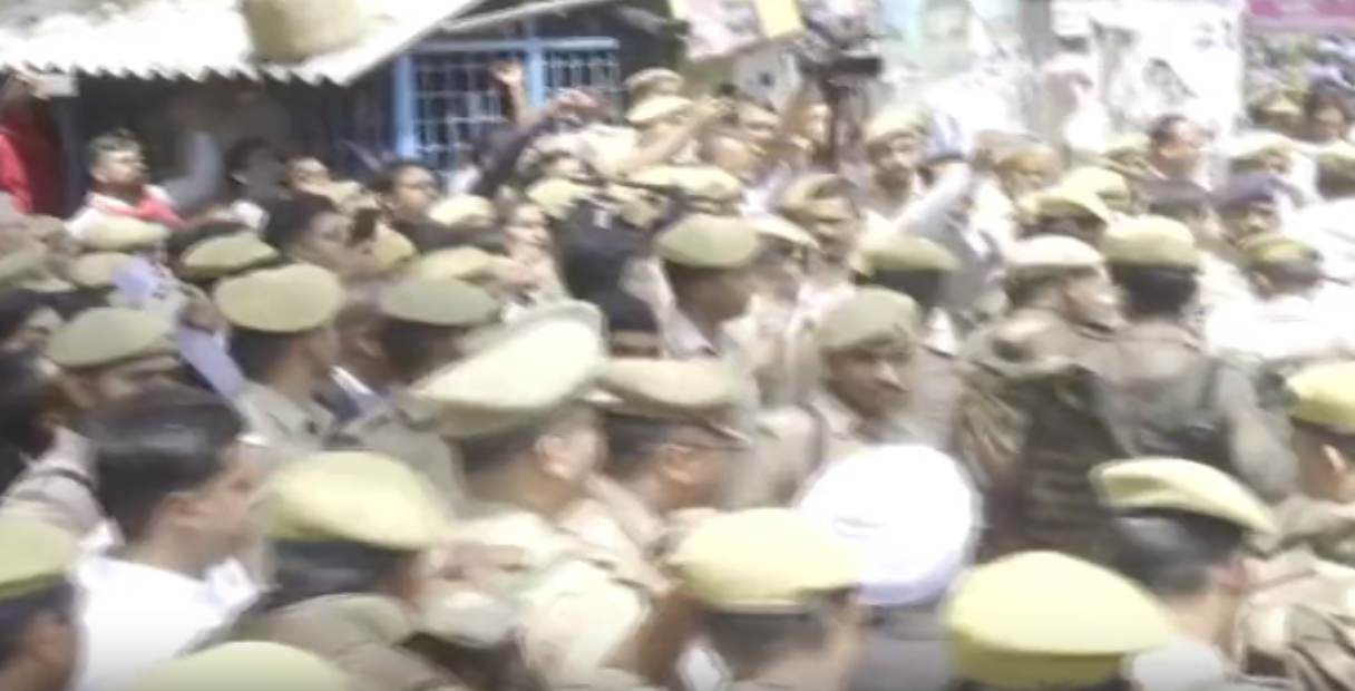 Edited By : Deepak Dilliwar Modified Date: April 13, 2023 / 01:41 PM ...