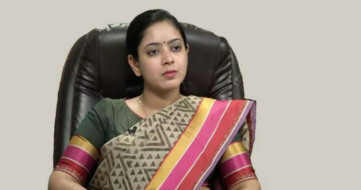 Edited By : Deepak Dilliwar Modified Date: April 11, 2023 / 12:16 PM ...