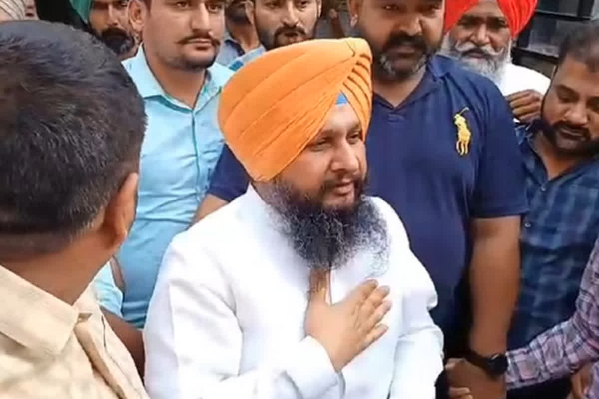 Edited By : Laxmi Vishwakarma October 17, 2023 / 10:58 AM IST