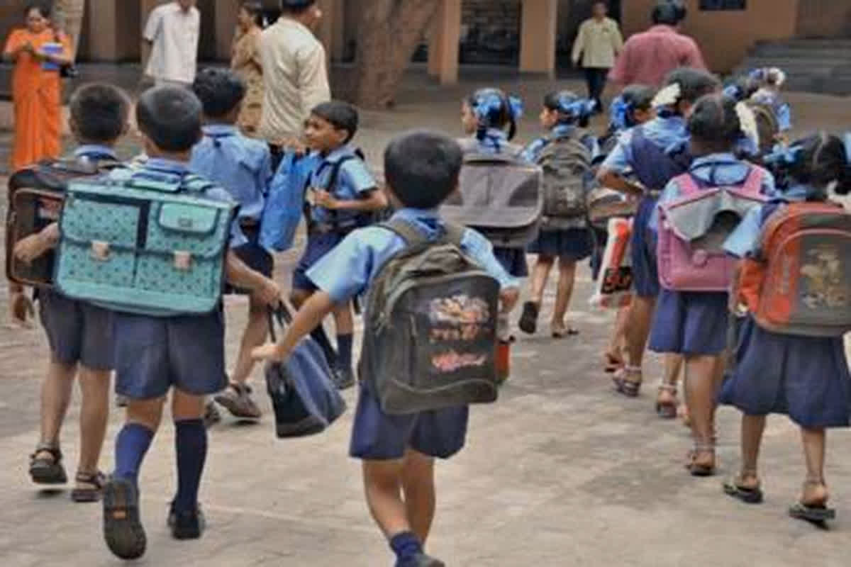 Edited By : Deepak Sahu Modified Date: April 21, 2024 / 04:38 PM IST , Published Date : April 21 ...